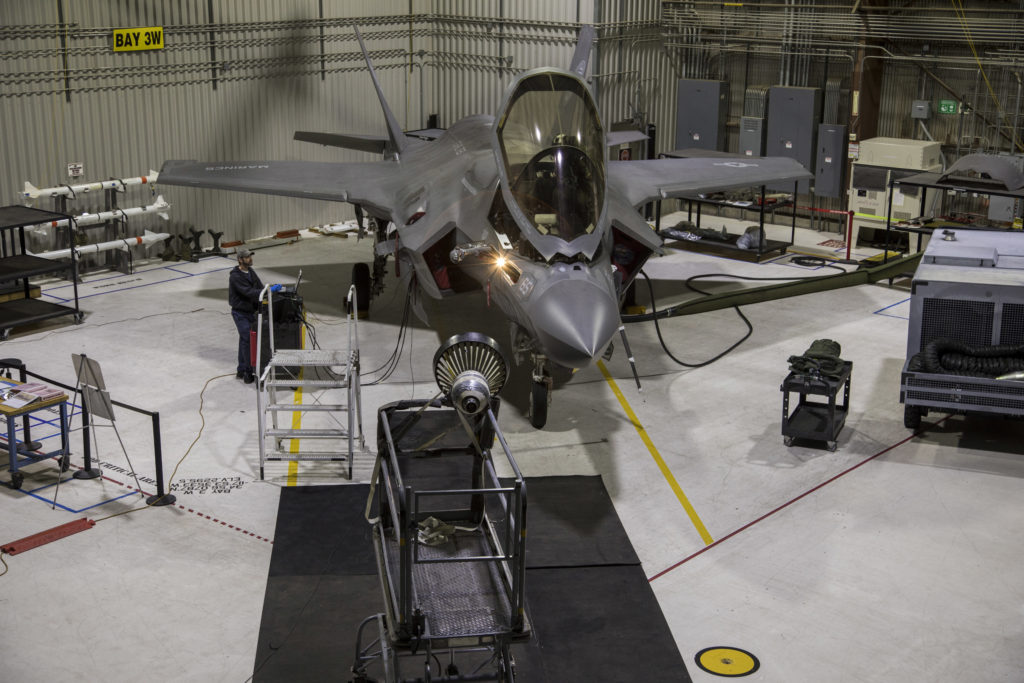 Assemble of U.S. military aircraft to proceed despite COVID 2019 - Alert 5