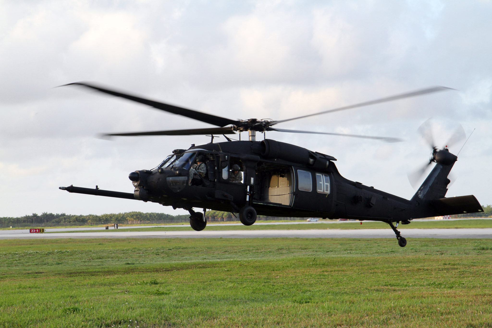 Black Hawk from 160th SOAR crashes, two killed – Alert 5