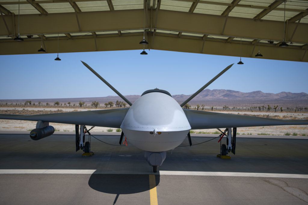 GA-ASI's MQ-20 takes tactical orders from an F-22 pilot in latest ...