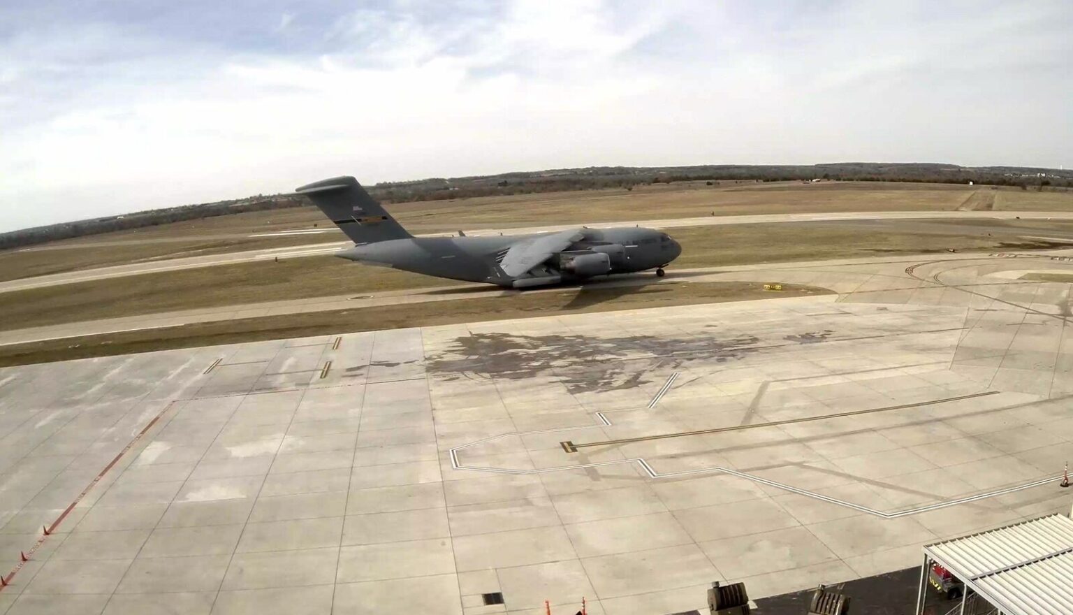 C-17 carrying USAF women’s basketball team damaged runway, taxiway of ...